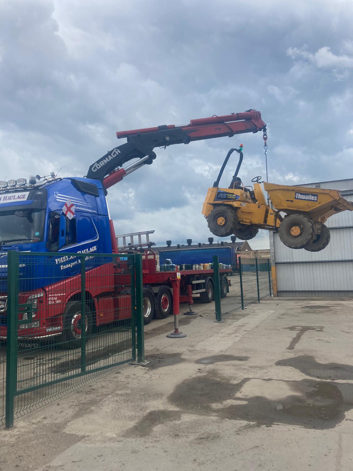 What Is A HIAB Driver? ALLMI Training And Qualification - Phelan Haulage