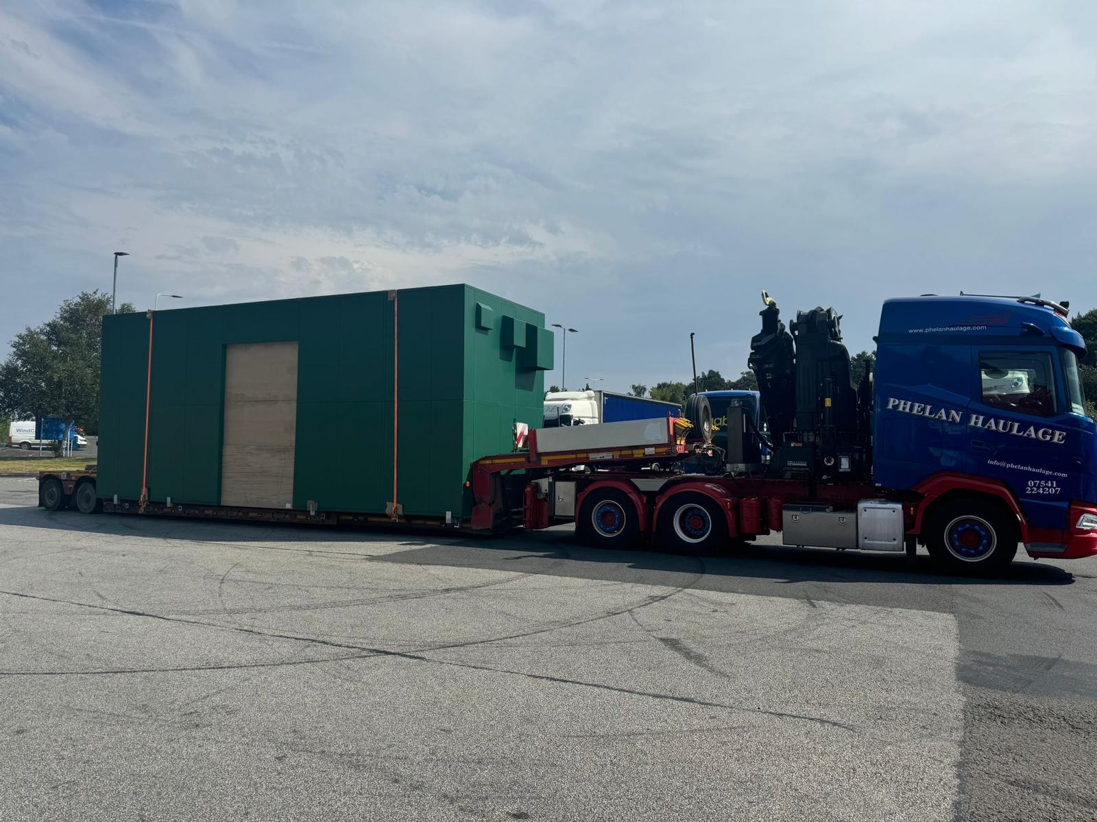 What Is A Wafer Deck Trailer? - Phelan Haulage