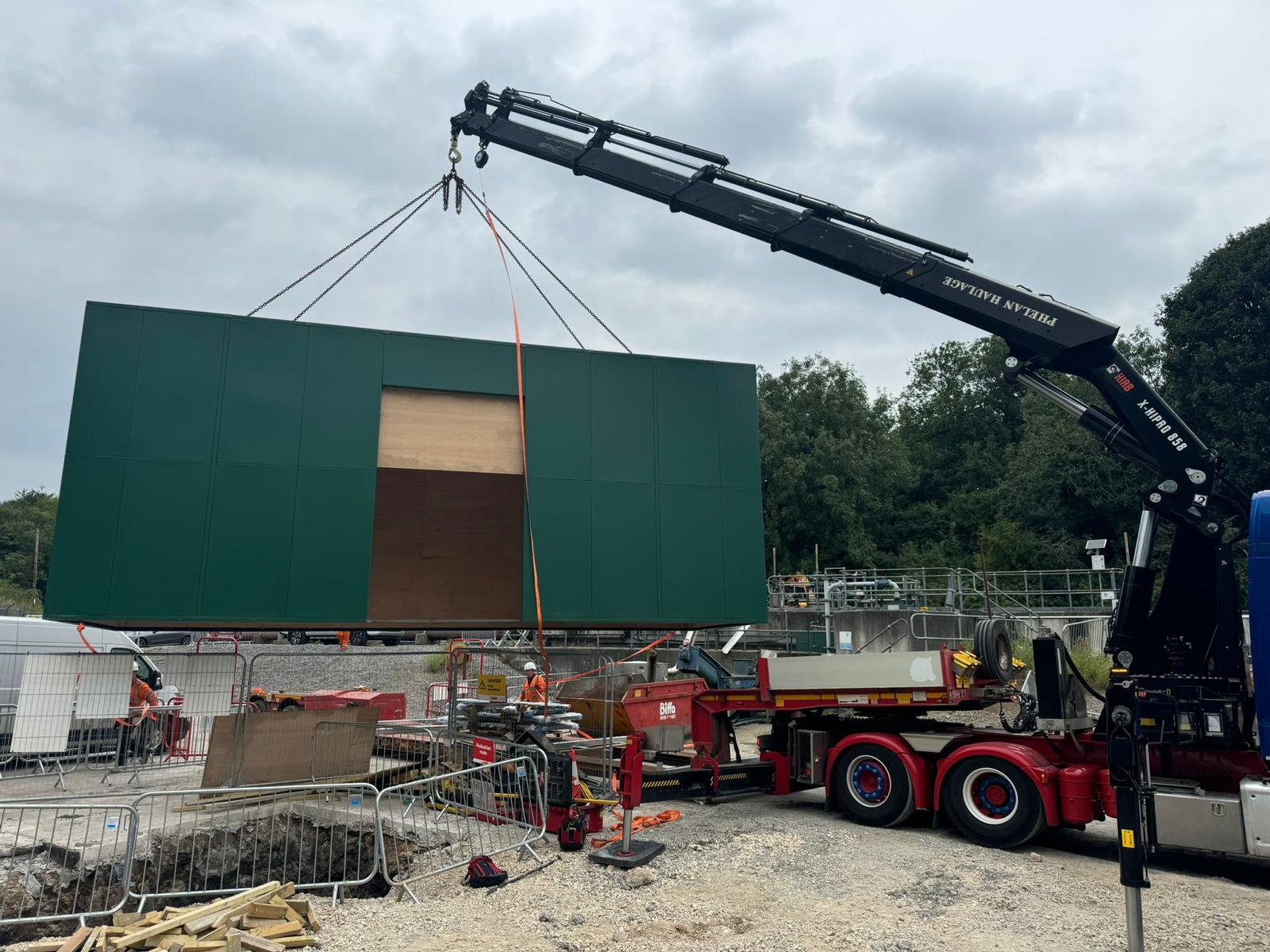 What Is A Wafer Deck Trailer? - Phelan Haulage